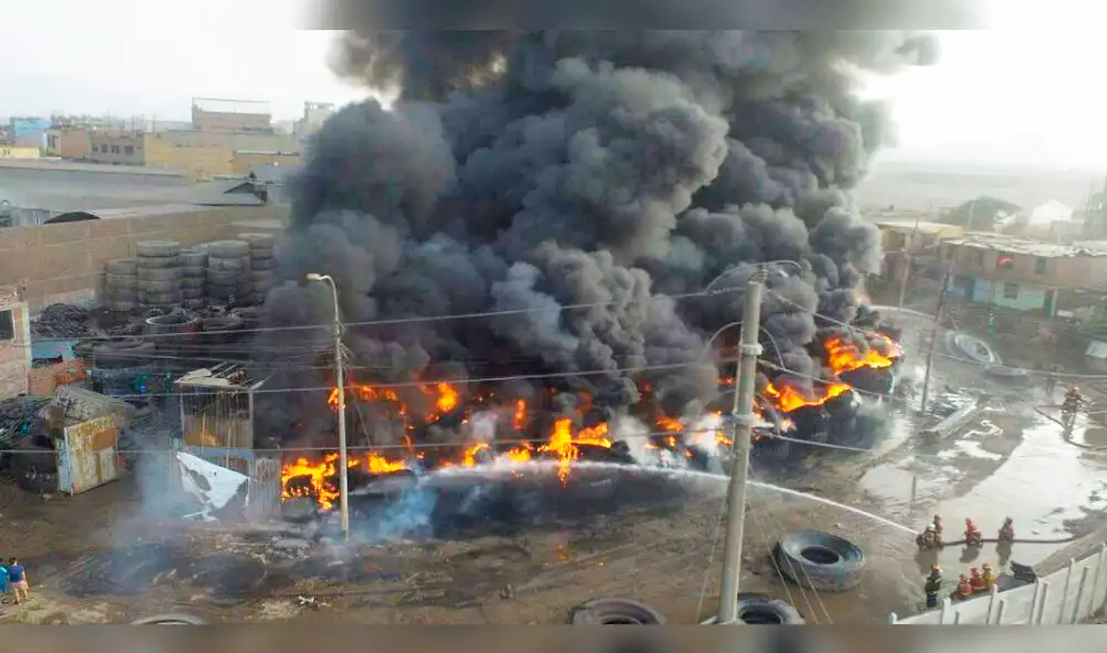 Incendio en Comas: ¿Qué daños irreparables provoca el humo de llantas ...