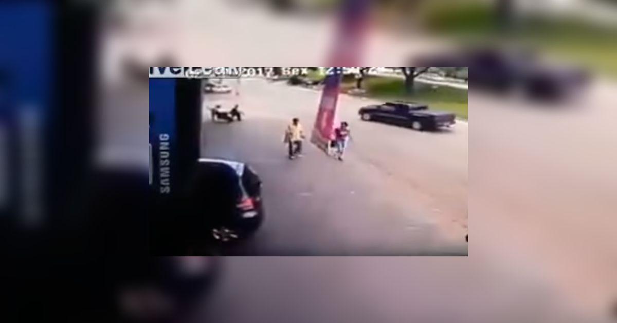 Conmoción en YouTube por llanta que impacta a hombre en la cabeza ...