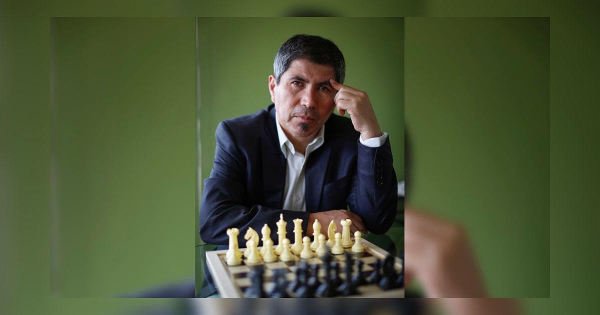 Julio Granda: La jugada maestra | Ajedrez | Anatoli Kárpov | Entrevista ...