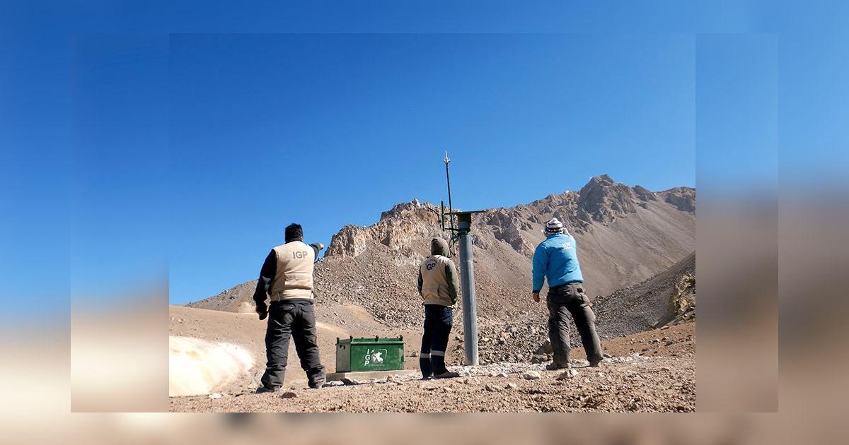 Tacna: IGP inicia vigilancia del volcán Tutupaca en tiempo real ...