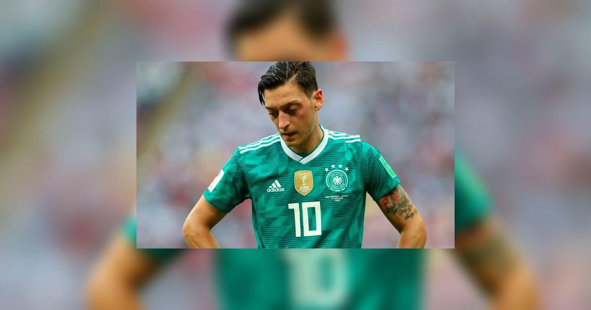 China: Mesut Özil es censurado por lanzar criticas contra el gobierno ...