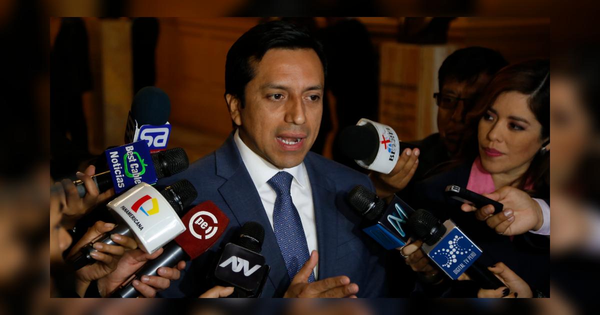 Gilbert Violeta: El 7 de diciembre tiene que haber una consulta popular ...