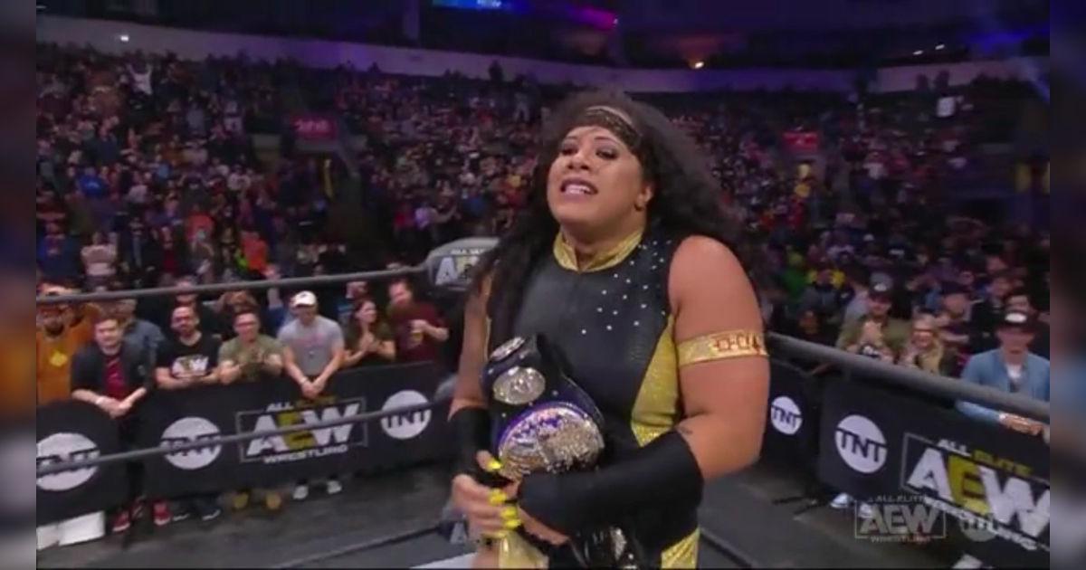 WWE | AEW: Nyla Rose, la primera luchadora transgénero en ganar un ...