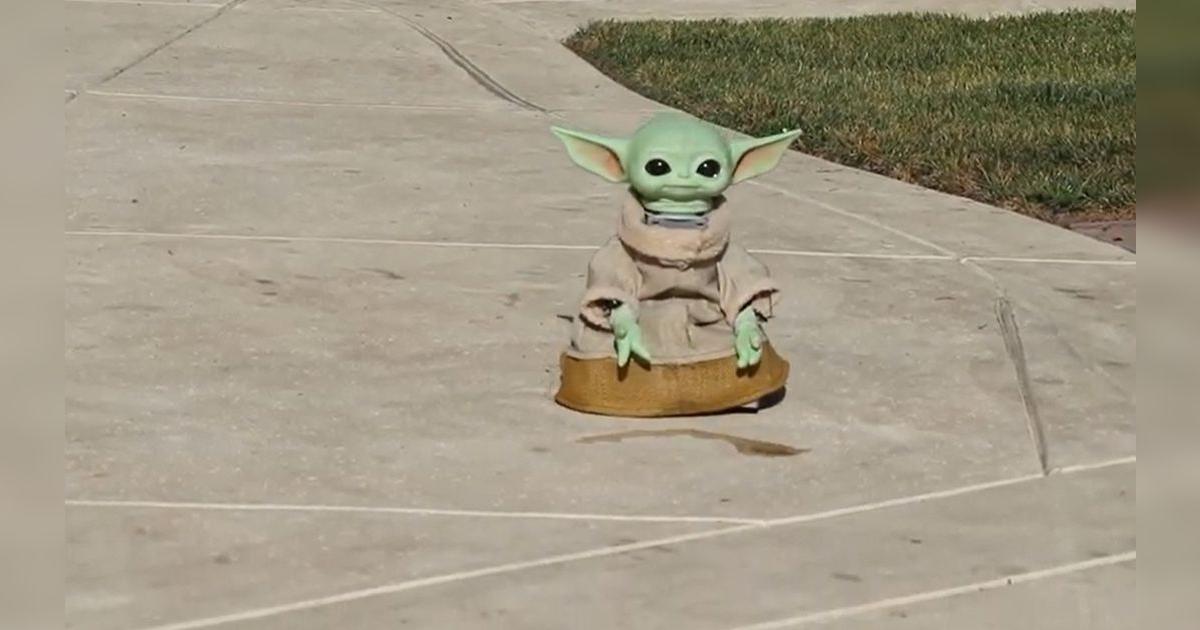 Diseñan pequeño robot de Baby Yoda que te sigue a donde vayas ...