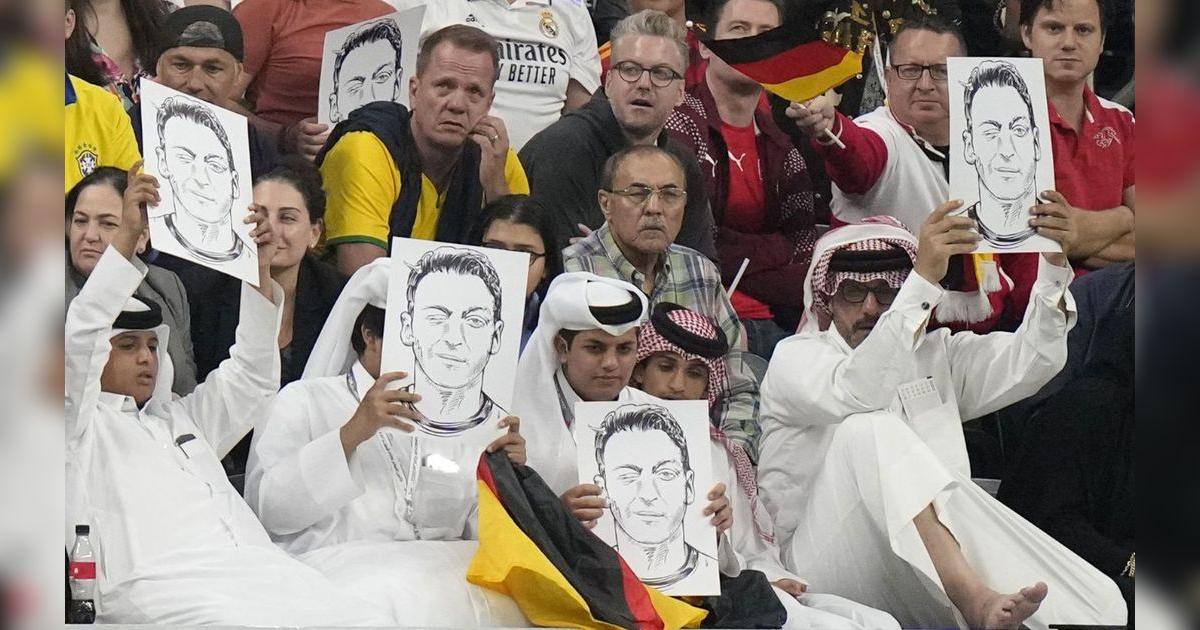 Qrar 2022: hinchas qataríes recuerdan racismo de Alemania contra Özil ...