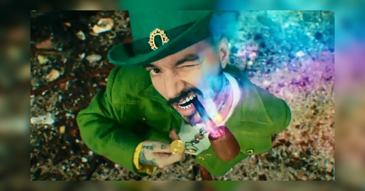 J Balvin estrena videoclip de verde, canción de su álbum Colores donde ...