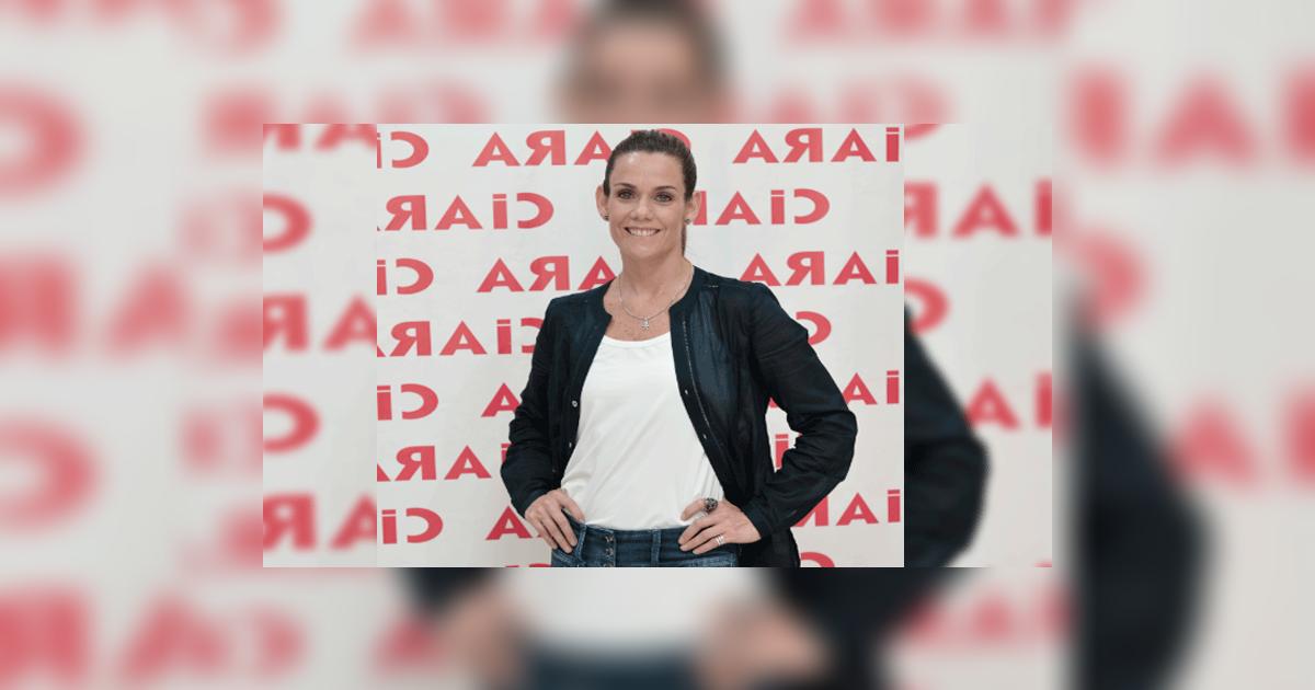 Daniela Sarfati muestra orgullosa certificado de la nueva disciplina ...