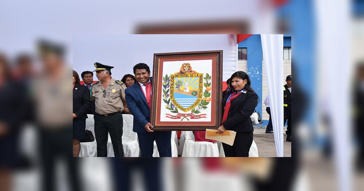 Tacna: Distrito fronterizo más austral del país presentó su escudo ...