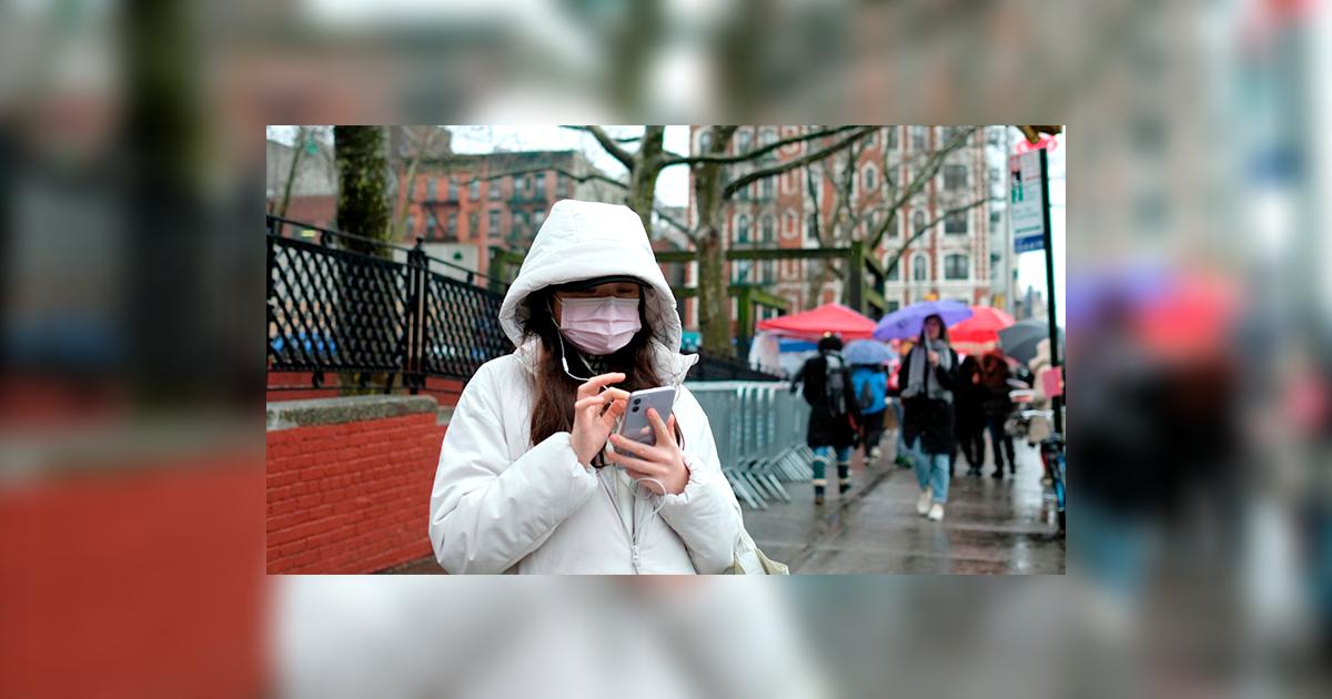 Coronavirus: China lanza aplicación móvil que identifica si alguien ha ...
