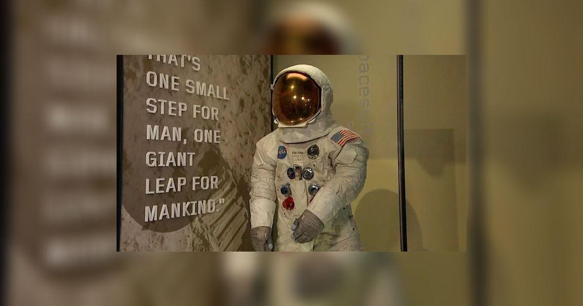 nasa y estados unidos: estado actual del traje usado por Neil Armstrong ...