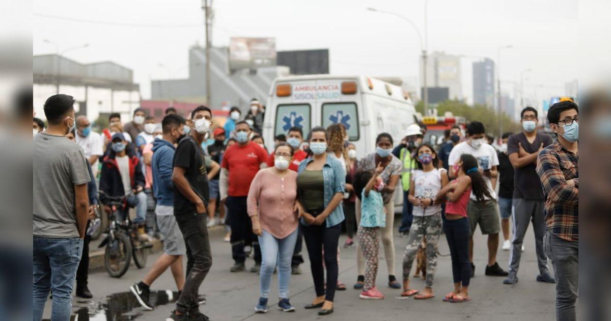 Incendio en Cercado de Lima EN VIVO: continúan labores para apagar el ...