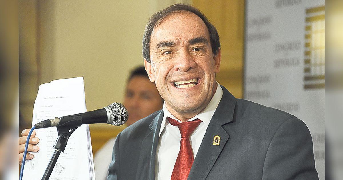 Lescano: Hacen política usando las universidades y eso no se puede ...