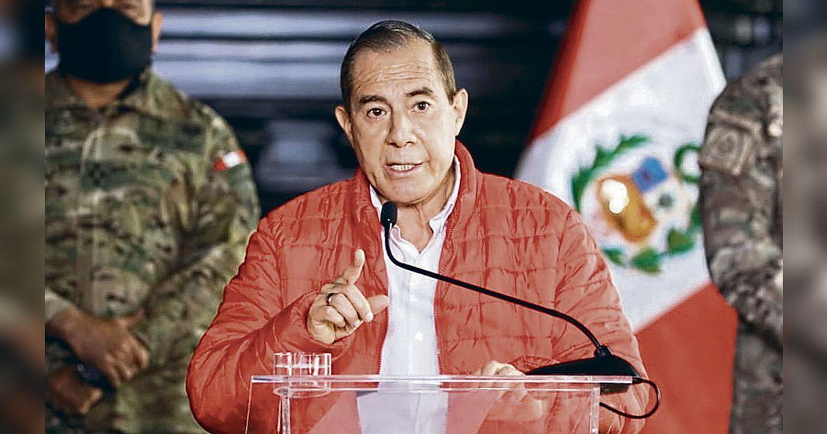 Walter Martos: “Jamás se llama a los generales para pedir su lealtad ...