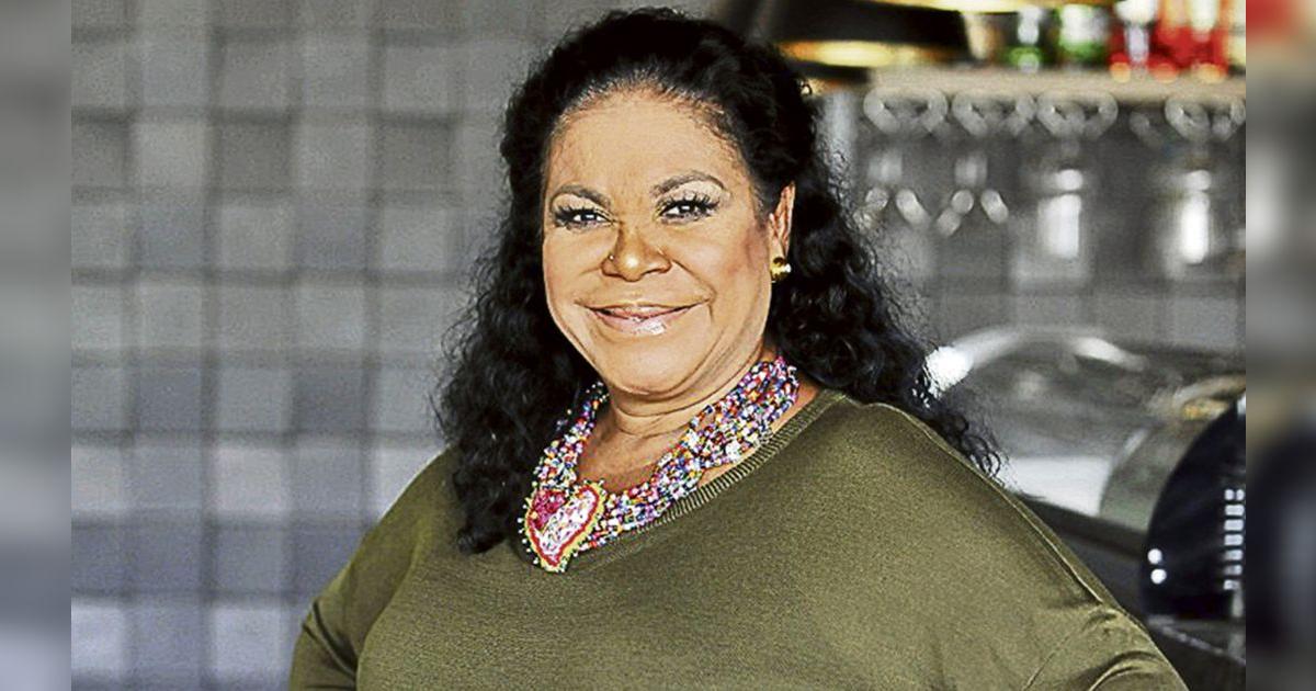 Eva Ayllón: “Quien conoce el dolor puede cantar boleros” | Espectáculos ...