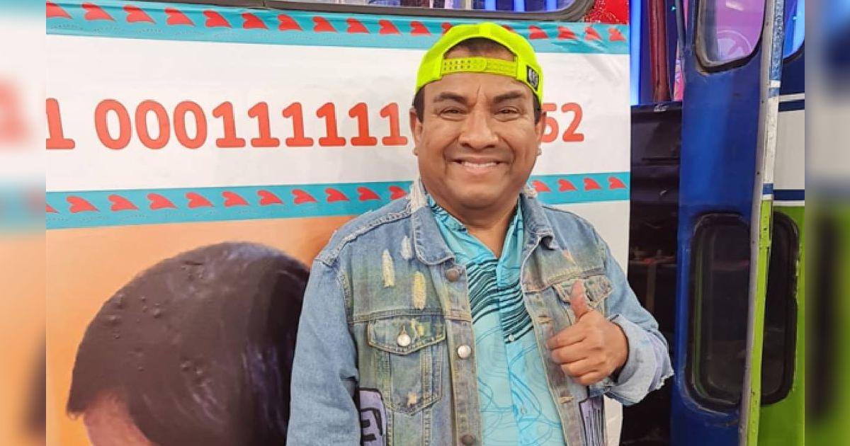 Manolo Rojas regresa a los escenarios con su show Risas, plumas y ...