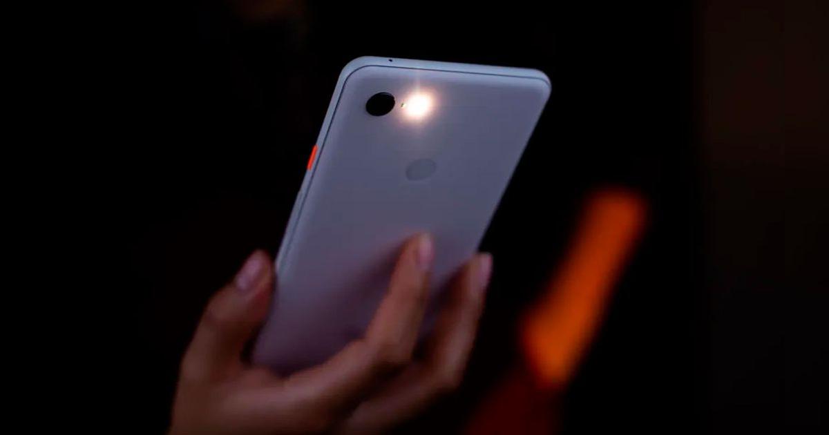 Smartphone: ¿quieres que la linterna de tu teléfono se prenda cuando ...