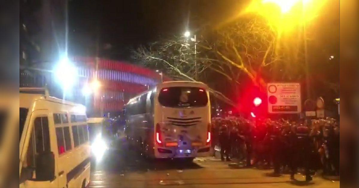 Copa del Rey | Simpatizantes del Athletic lanzaron botellas al bus del ...