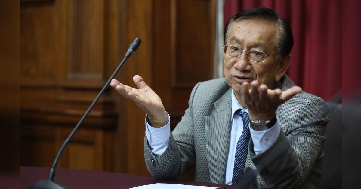 José Balcazar, congresista a favor de nombramiento automático de ...