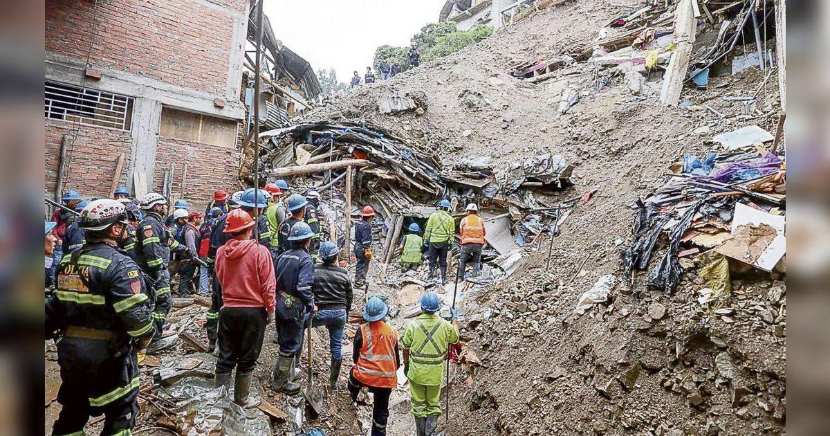 La Libertad | Temen que haya más víctimas tras el rescate de 8 cuerpos ...