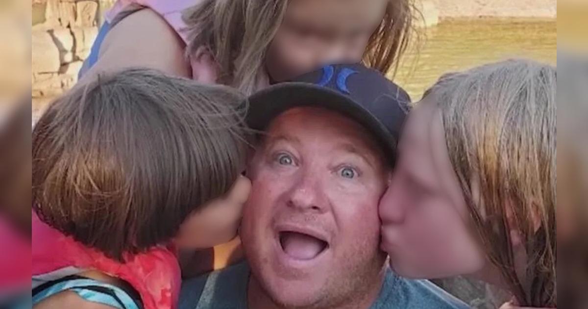 Estados Unidos: tres hermanos huerfanos fueron adoptados por un padre ...