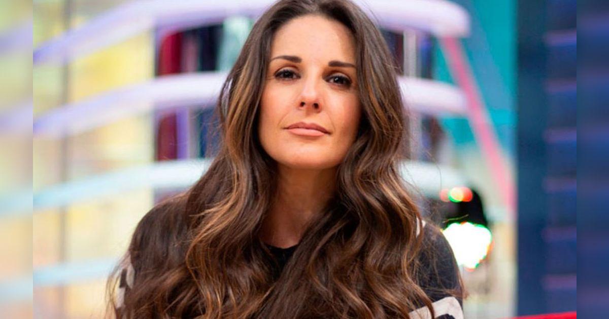 Instagram Rebeca Escribens abandona show porque su padre fue internado ...