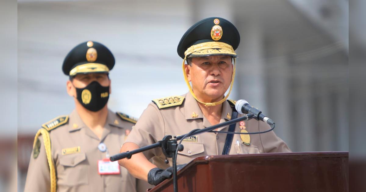 General en retiro Luis Vera Llerena pide ser reincorporado como comandante general de la Policía ...