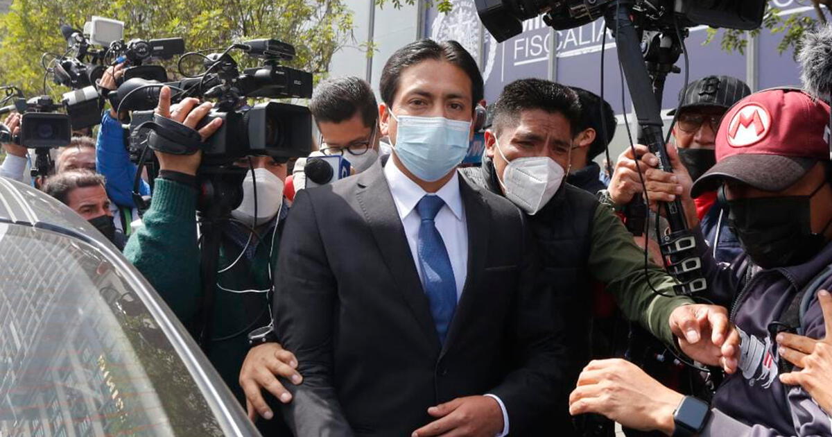Freddy Díaz ¿por Qué El Congresista Fue Suspendido 120 Días Por Beber