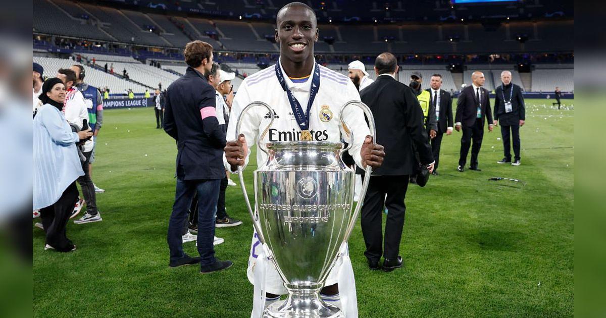 Ferland Mendy: ¿cuánto gana el lateral del Real Madrid que debutó en la ...