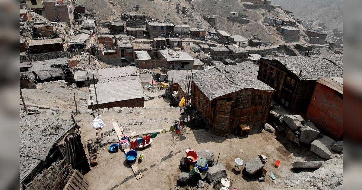 Pobreza en Perú | INEI: 1 de cada 3 peruanos está en riesgo de caer en ...