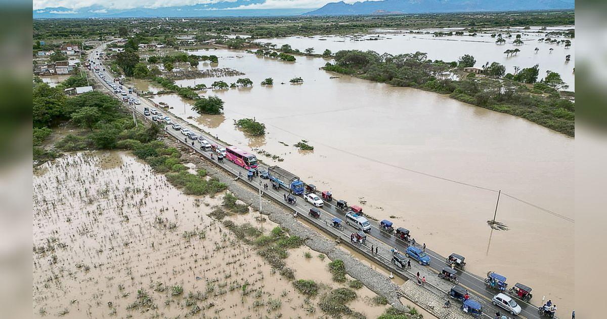 Ciclón Yaku deja ya en emergencia 400 distritos | Lluvias en Perú ...