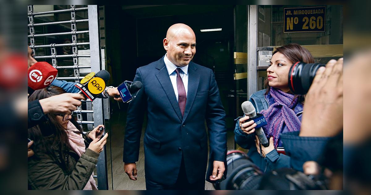 Fidel y Joaquín Ramírez firmaban contratos millonarios con la UAP ...