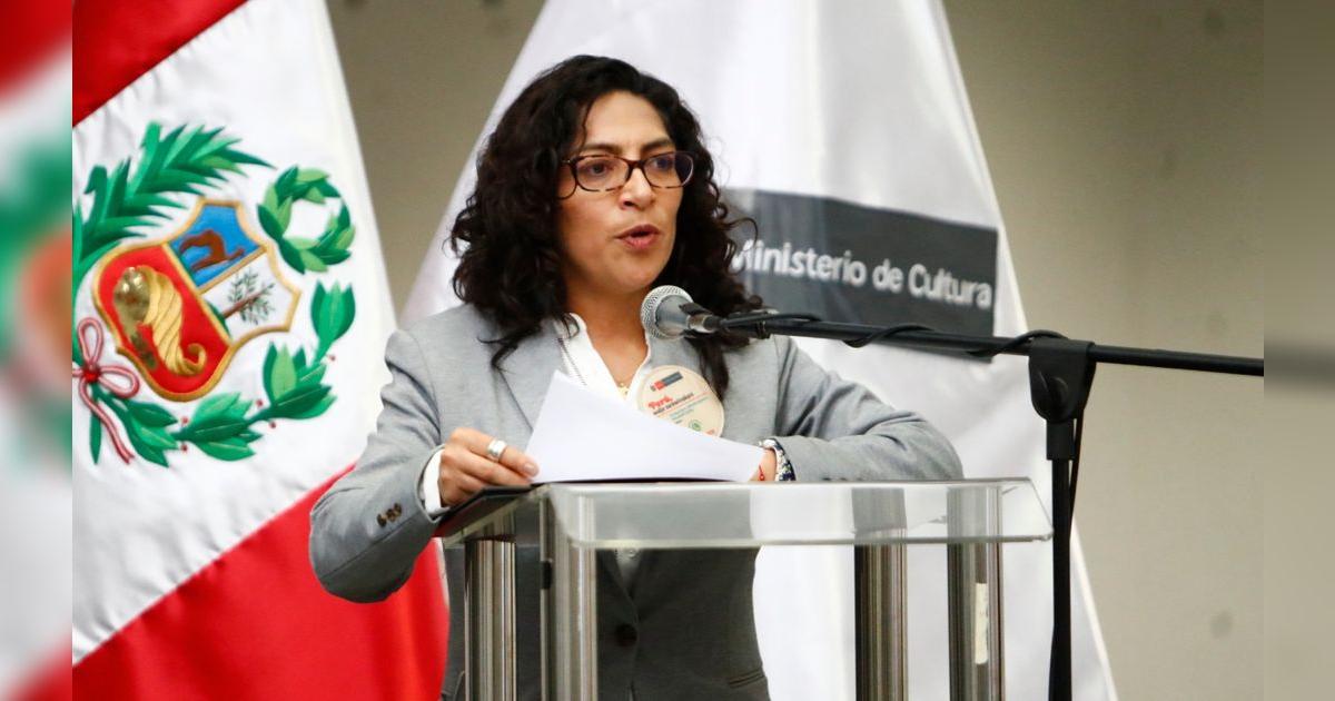 Leslie Urtega: Ministerio de Cultura otorgó bono de emergencia de 820 ...