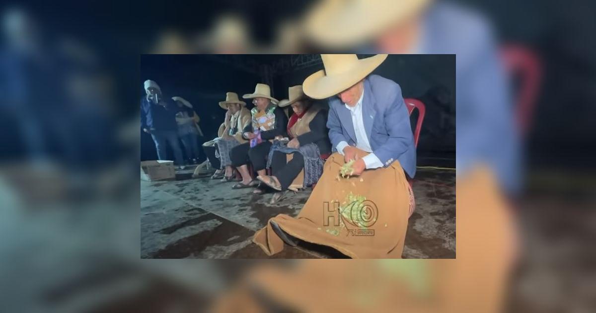La Libertad: Chacchadores de coca concursan para ver quién arma el ...