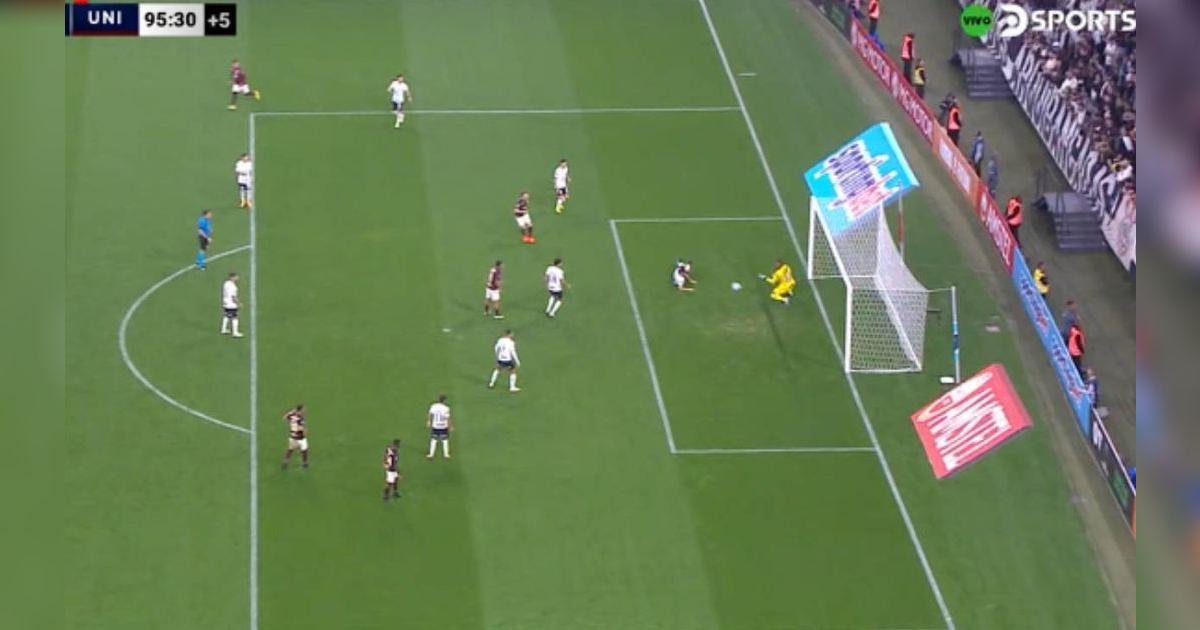 Universitario vs. Corinthians | Horacio Calcaterra se falló el empate ...