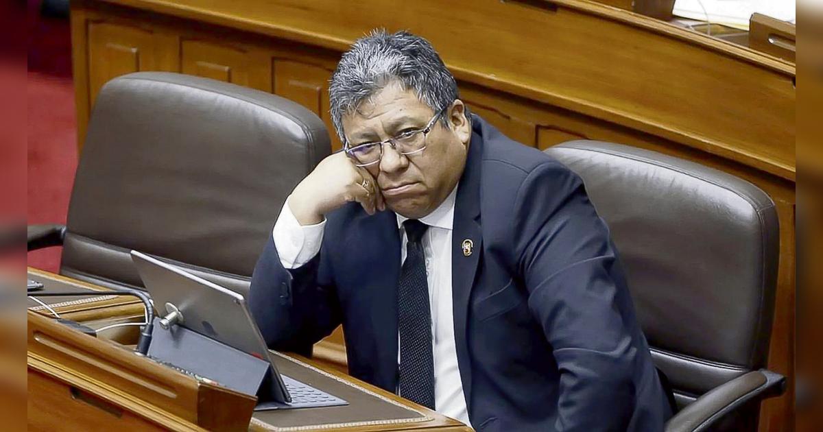 Congreso | Congresista Jorge Flores Ancachi convirtió su despacho en su ...