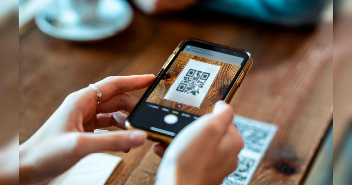 ¿Qué puede pasarte si escaneas cualquier código QR que ves en la calle ...