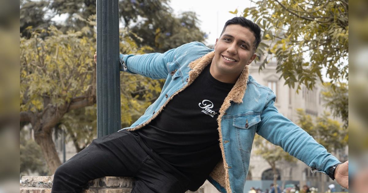 Carlos Martos, la sensación de las Redes Sociales con millones de seguidores