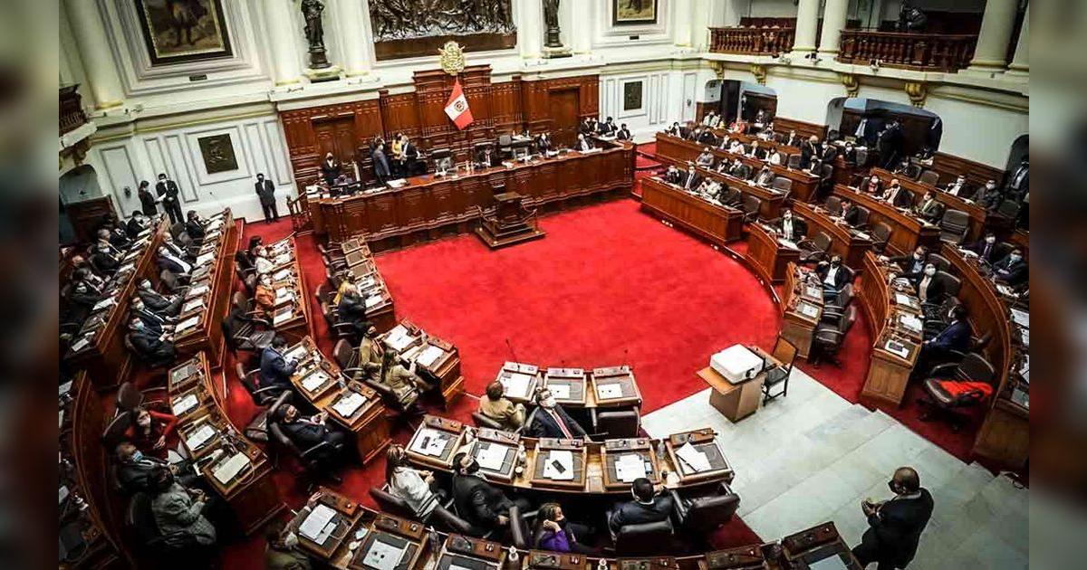 Congresistas sancionadas pagan multa en cuotas | Heidy Juárez | Magaly ...