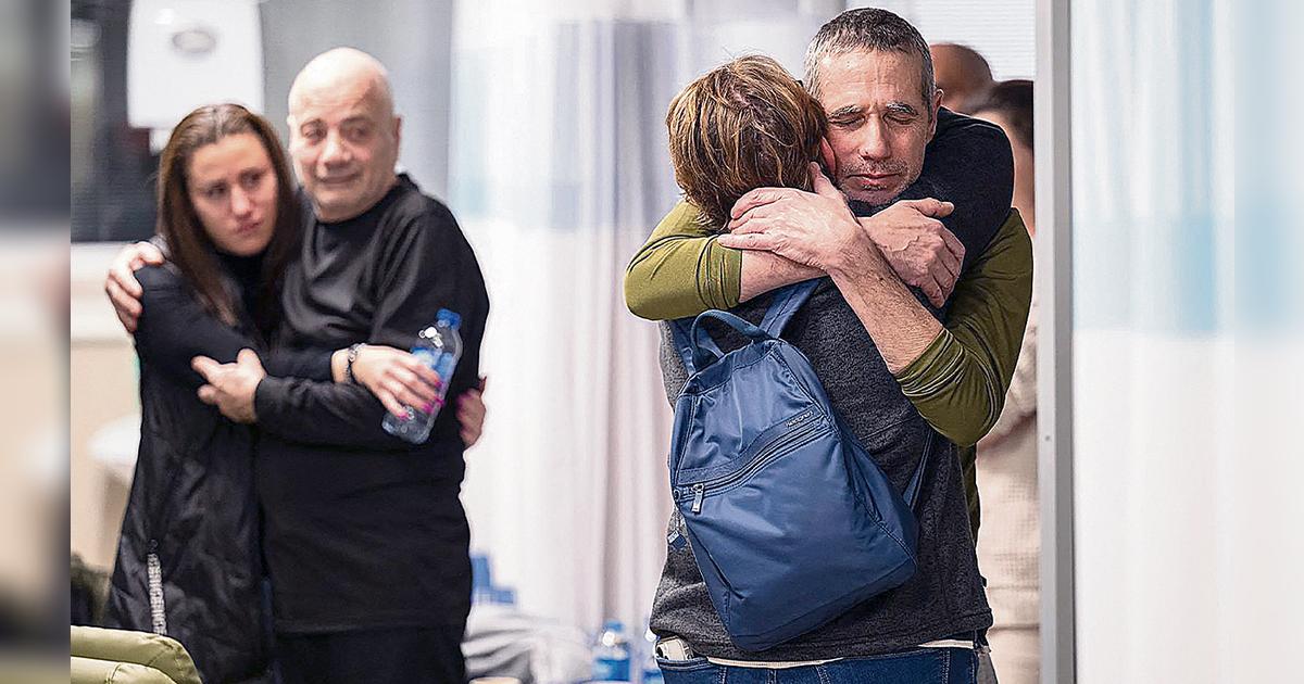 Israel libera a dos rehenes tras ataques en Rafah | Franja de Gaza ...