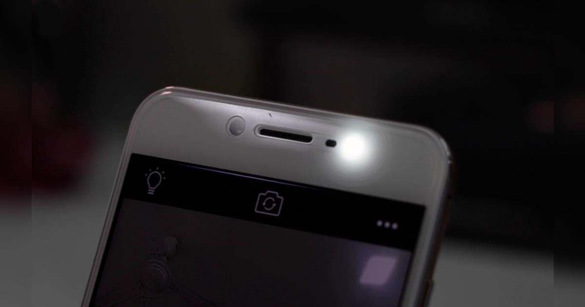 ¿Por qué ya no se fabrican celulares con flash delantero y qué modelos ...