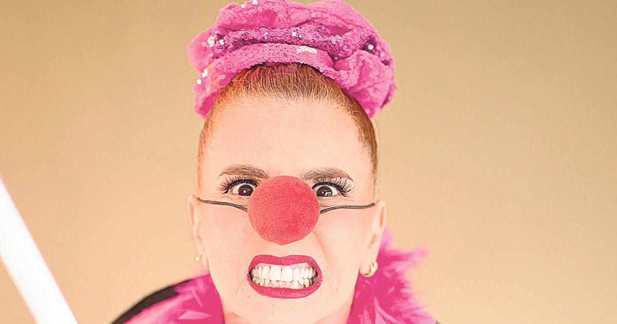 Johanna San Miguel “calladitas No Nos Vemos Más Bonitas” Teatro