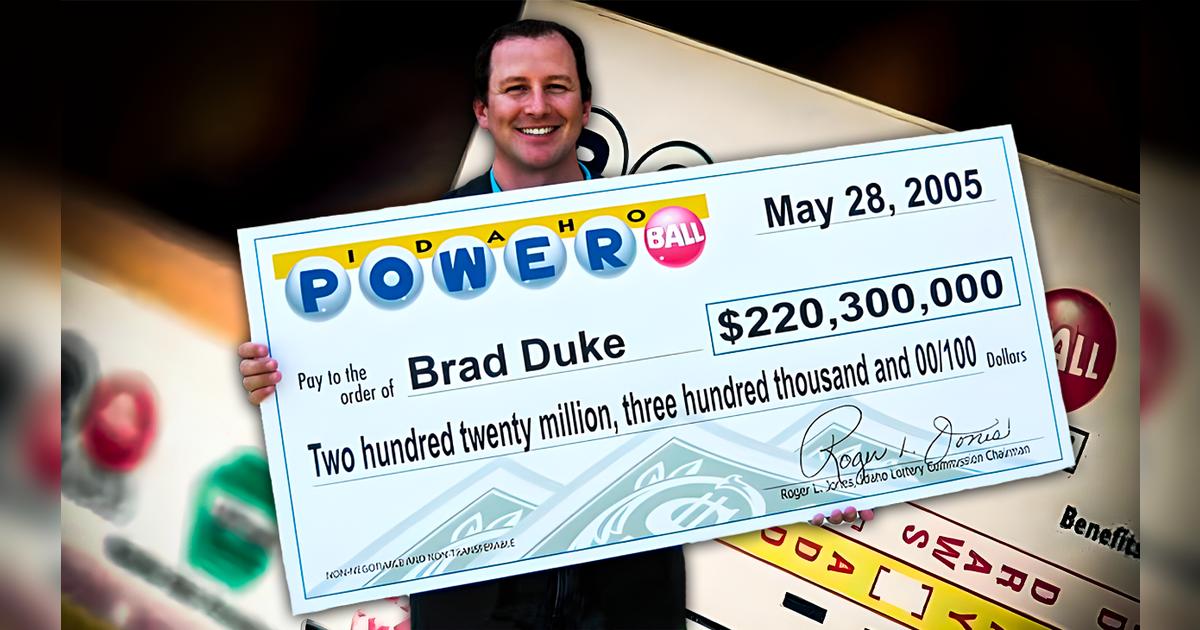 El hombre que obtuvo 1.220 millones de dólares tras ganar lotería de ...