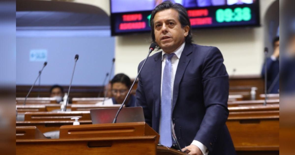 Congresista Edward Málaga se incorpora a la bancada de Avanza País ...