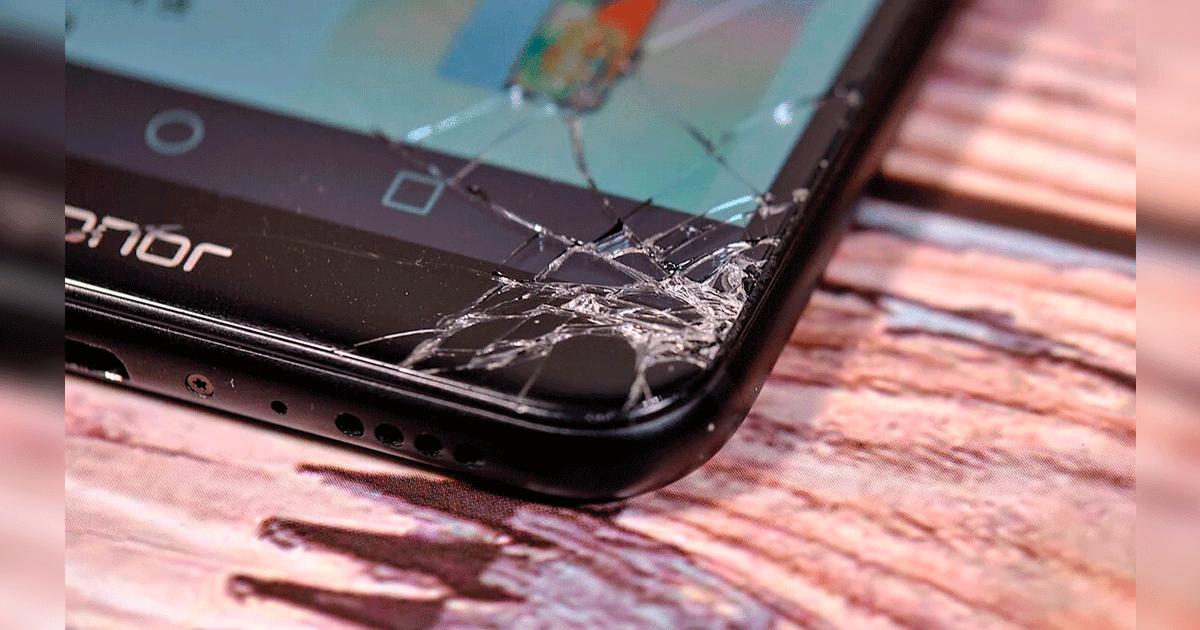 ¿La pantalla de tu celular está rota? Conoce los riesgos a los que te ...