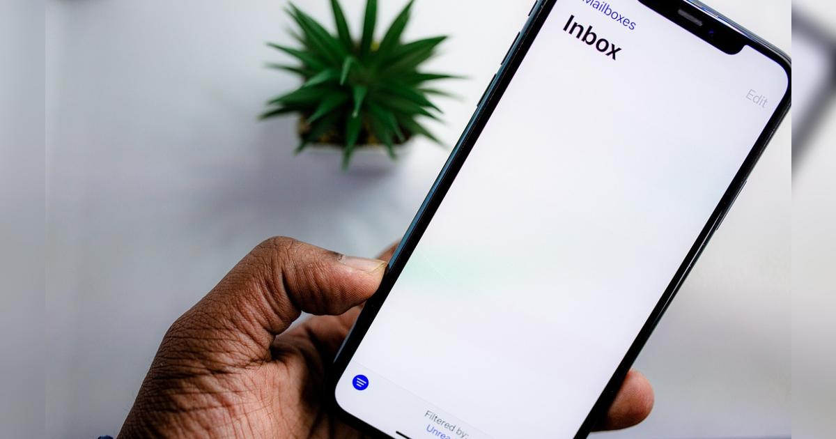 ¿Cómo se escribe: 'inbox' o 'imbox'? Mira qué significa y úsalo así en WhatsApp, Facebook y ...