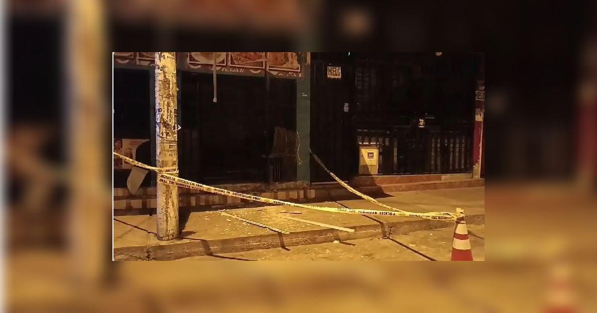 Comas: extorsionadores detonan explosivo en puerta de cevichería y exigen el pago de S/50.000 ...