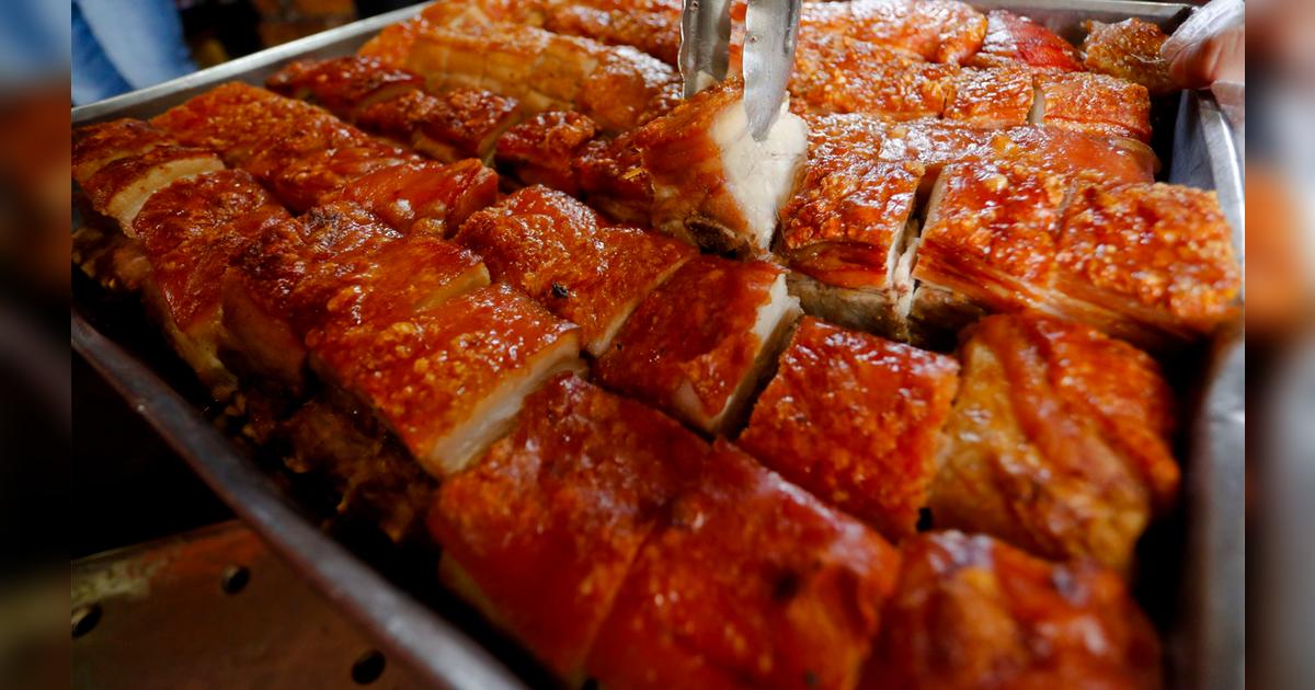 ¿Cómo preparar un chancho al horno jugoso para Navidad? Sigue el paso a ...