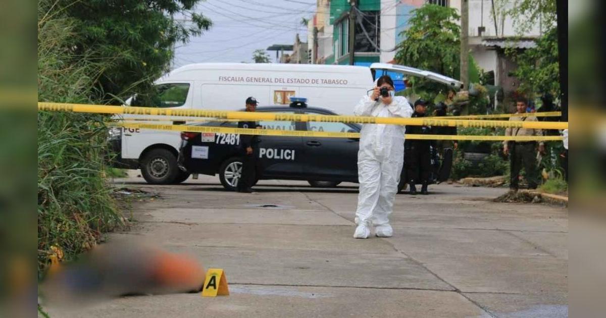 Ola de violencia en Tabasco: ataque armado deja 8 muertos, incluidos 2 policías, y autos ...