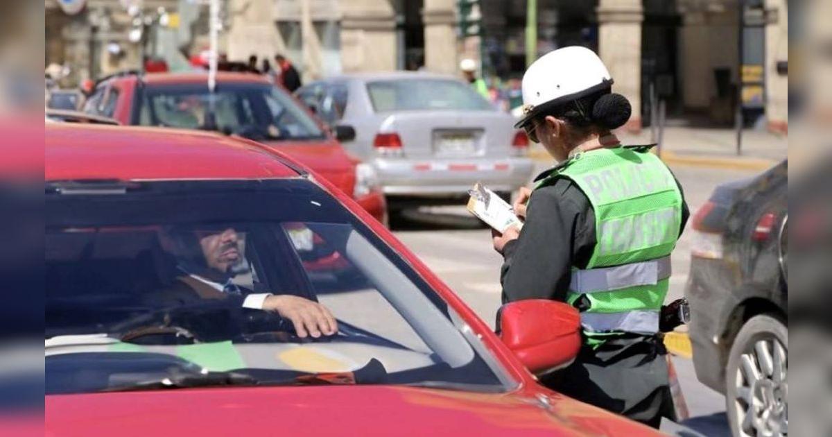 Así puedes revisar si tienes papeletas u otras infracciones de tránsito ...