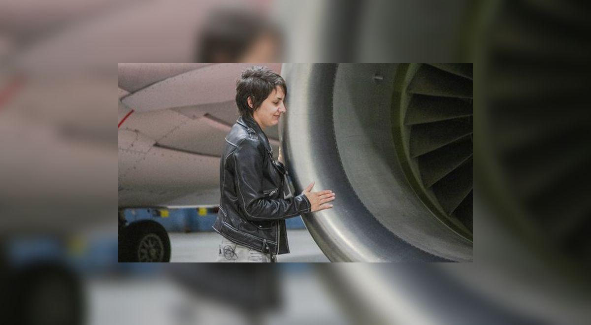 Alemania: Mujer asegura que es la enamorada de un avión desde hace ...